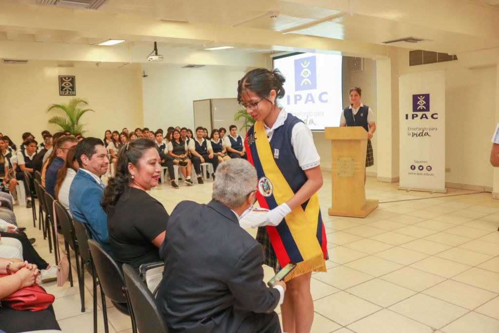 IPAC | Cambio de abanderados