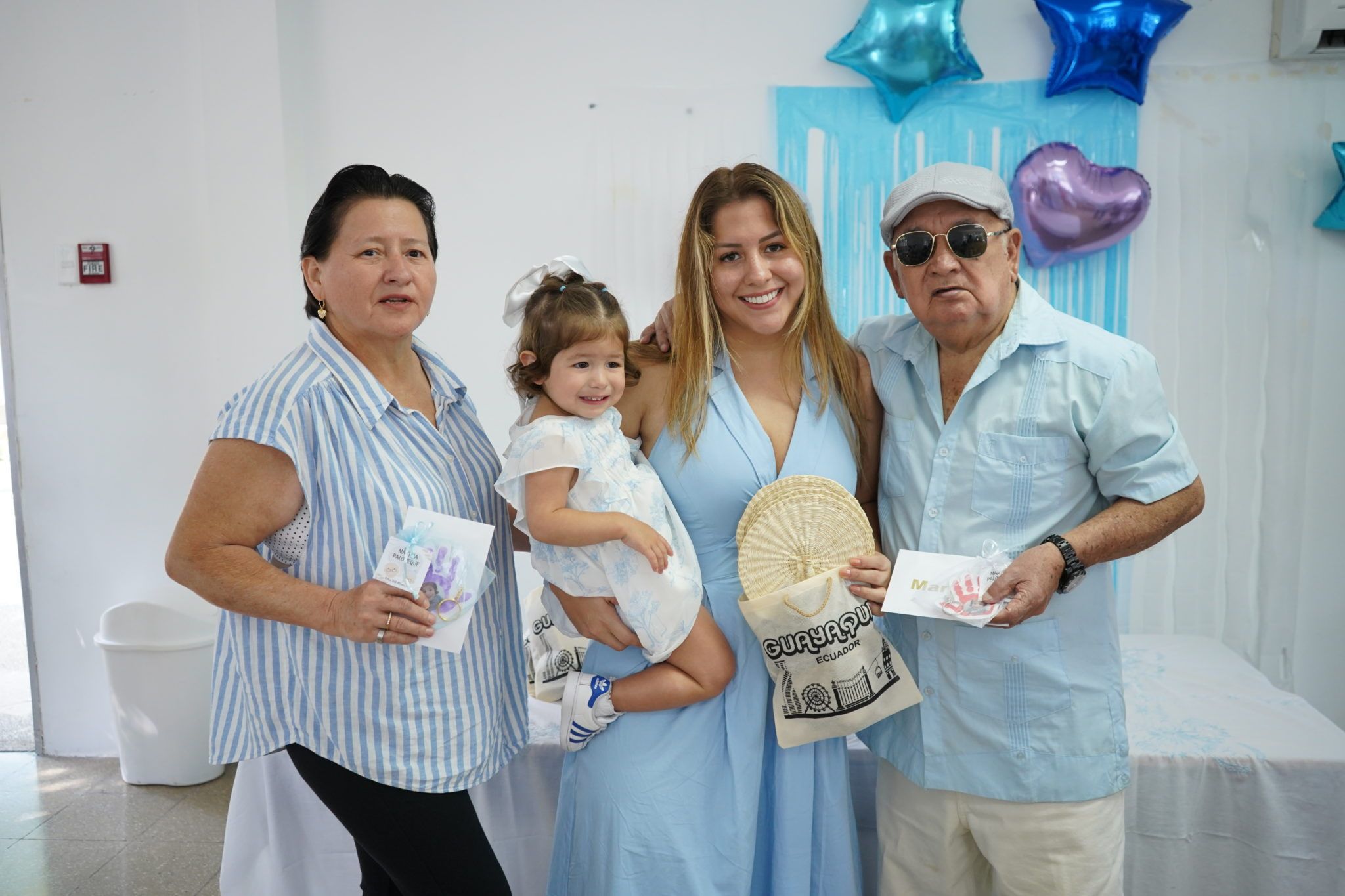 IPAC | Celebramos a Guayaquil con los abuelitos